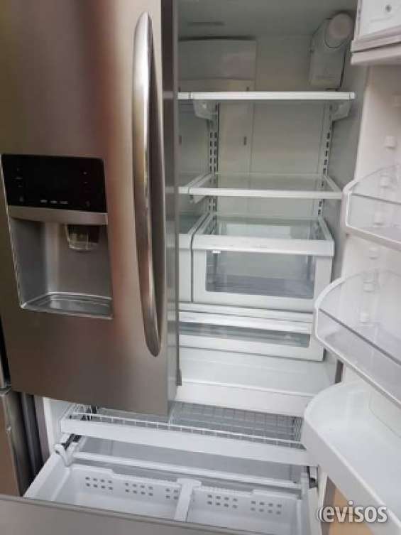 Nevera frigidaire 3 puertas en Santo Domingo - Electrodomésticos | 148647
